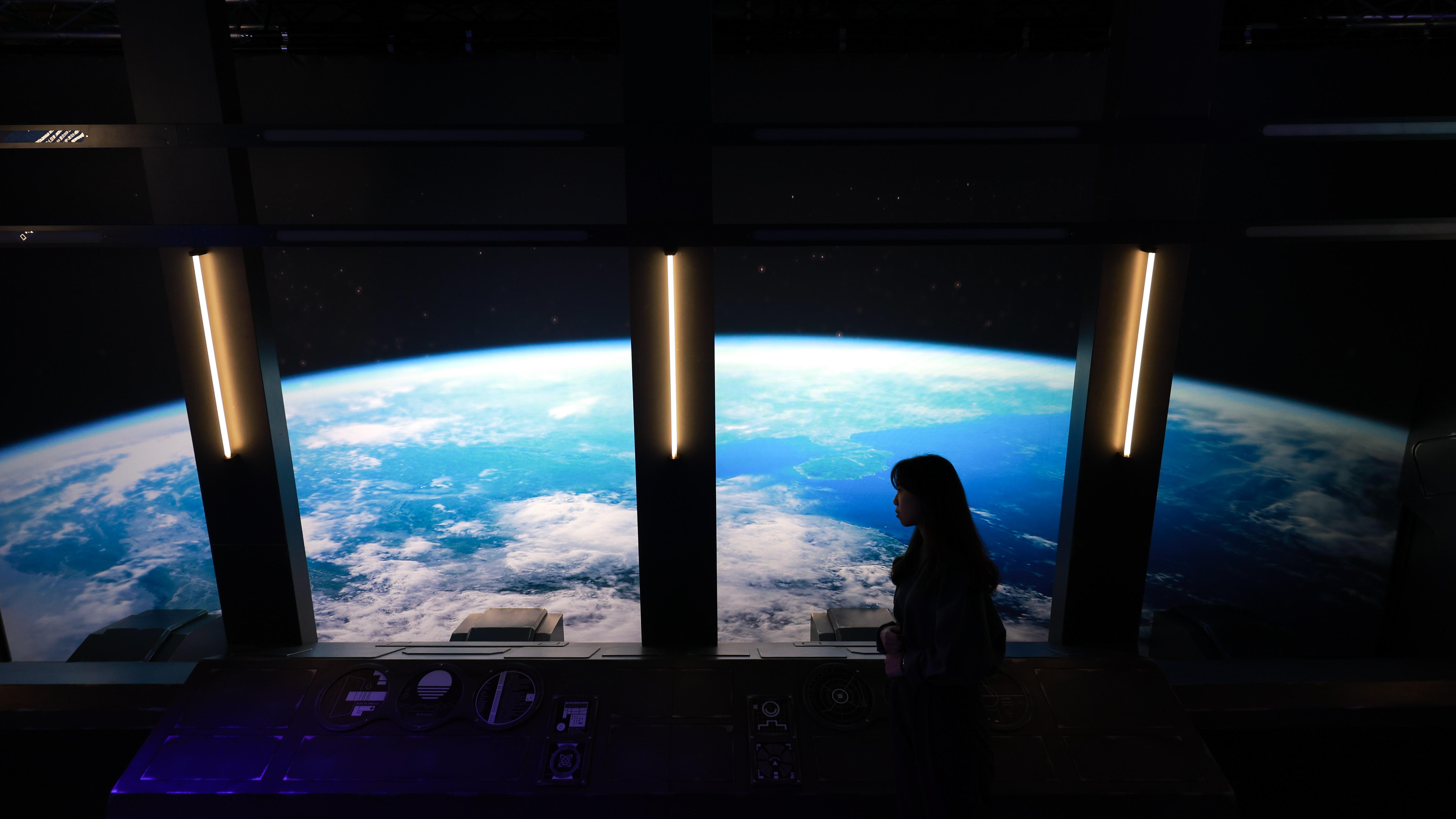 At the edge of imagination