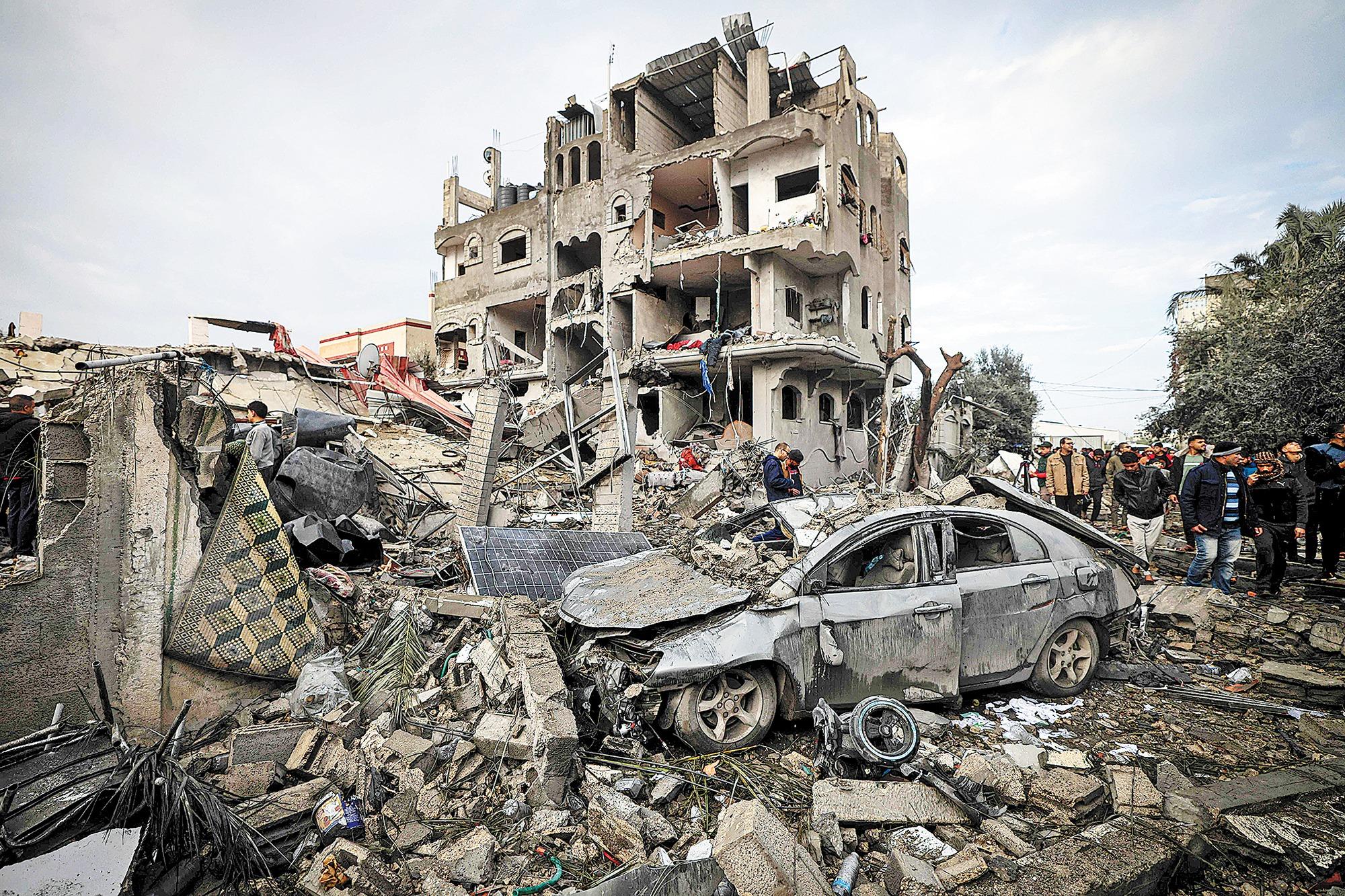 Pleas mount for Gaza peace