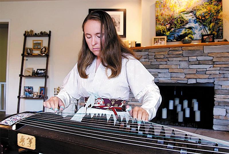 Mandarin fever: It seems everyone's getting it