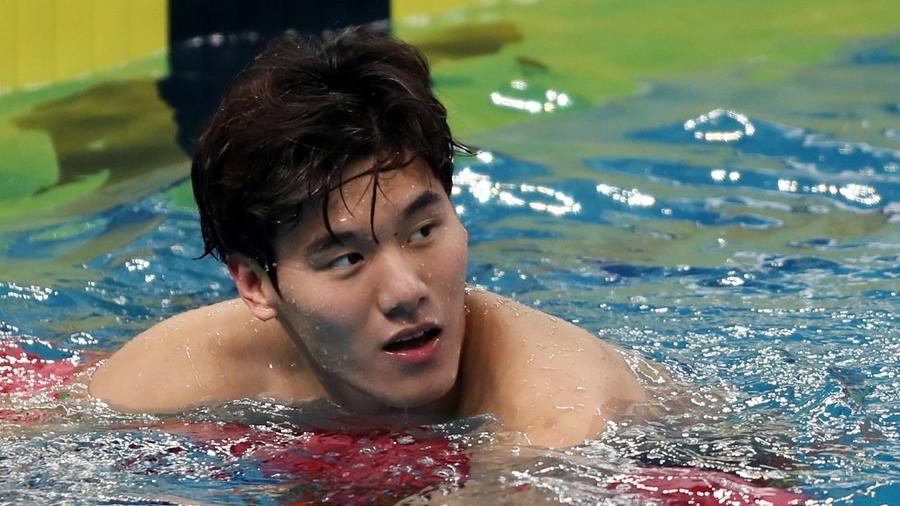 Chinese swimmer Wang breaks national record twice in one day