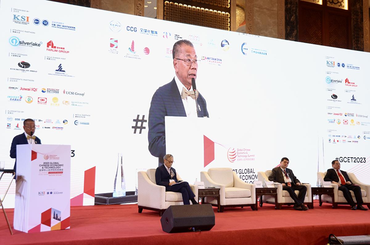 Economic challenges, opportunities outlined