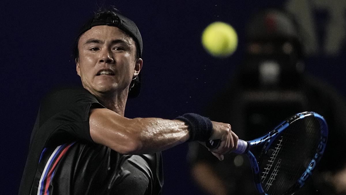 Mexican Open: Daniel shocks Ruud to reach last eight