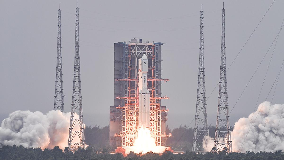 China launches new satellite for Earth-Moon communications