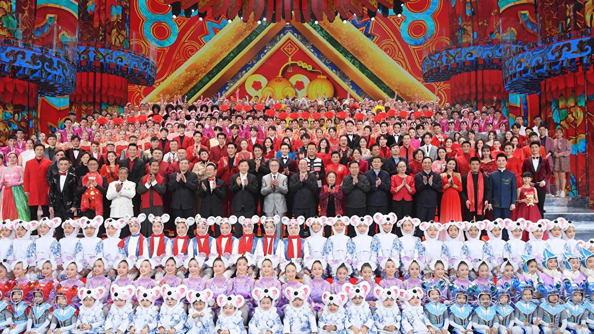 Spring Festival TV gala to delight audience with tradition, tech