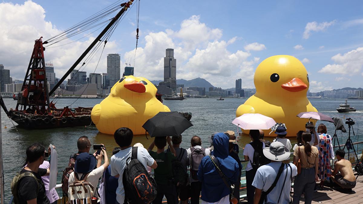 Rubber ducky's back!