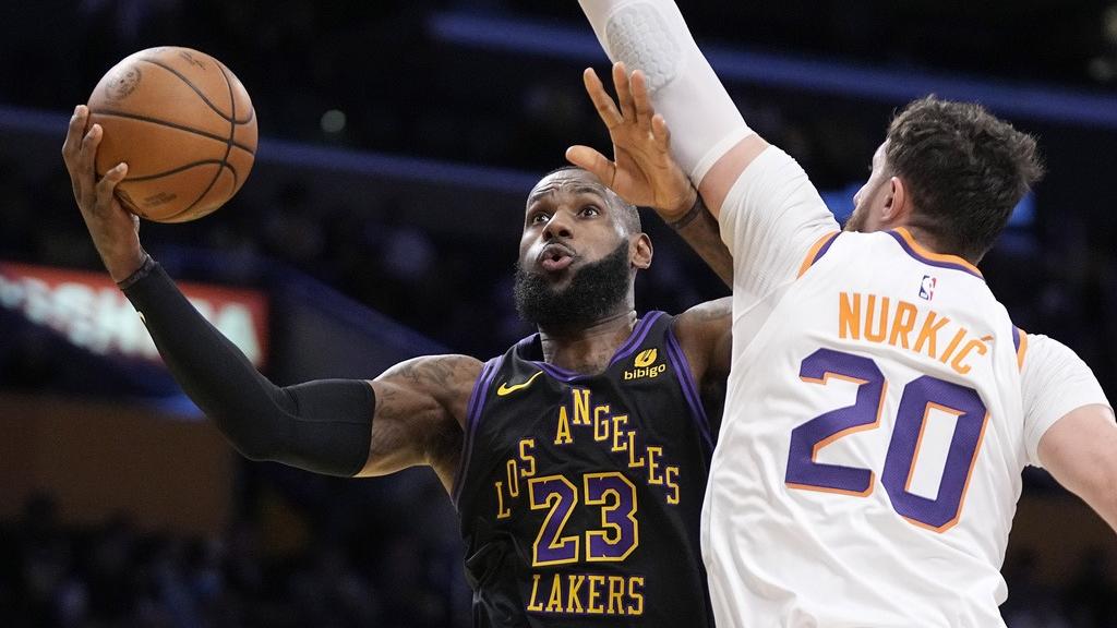 Suns get burned by LeBron's blazing finish