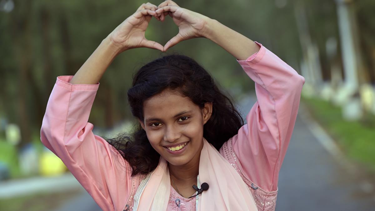 Bangladeshi girl symbol of close China bonds