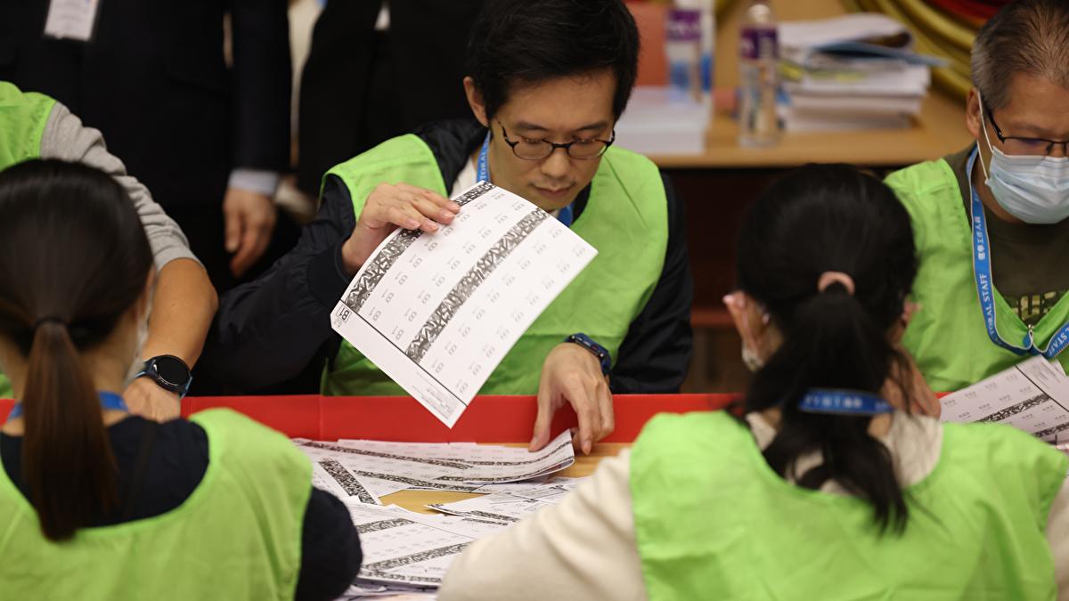 Observers: DC polls fully demonstrate quality democracy