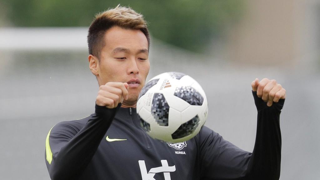 S. Korean striker Kim signs with HK Premier League side Kitchee