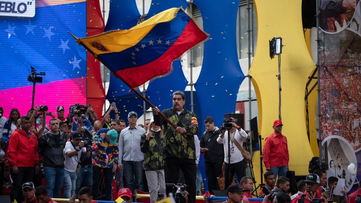 33 expelled from Venezuelan armed forces for anti-govt plot