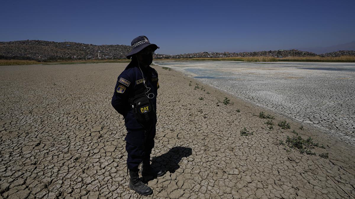 More than half of the world's large lakes are drying up