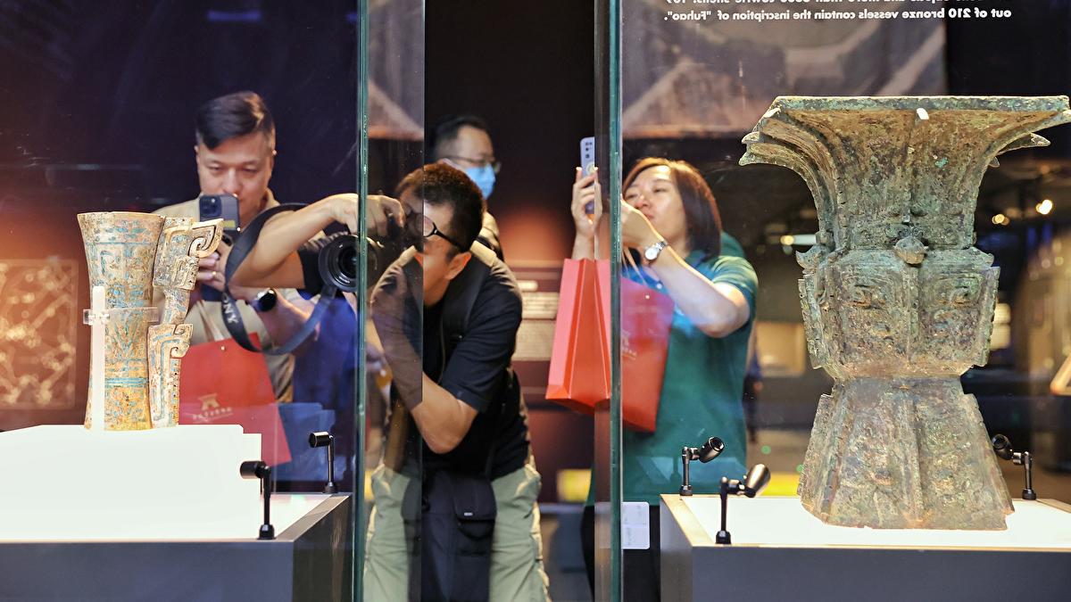 Museum puts the excitement into excavations