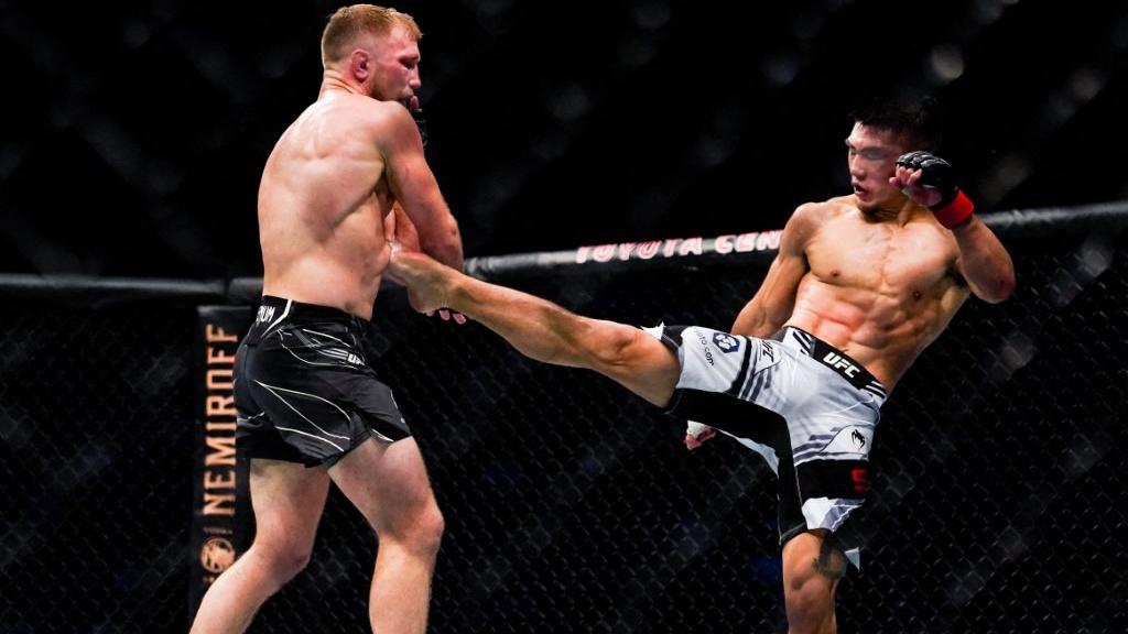 UFC 299: Petr Yan back to win column against China's Song