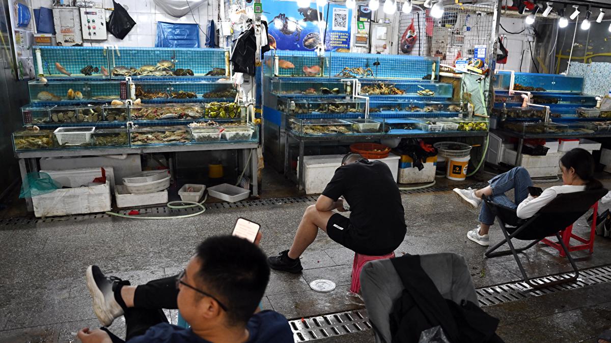 Water release spooks Chinese anglers, farmers