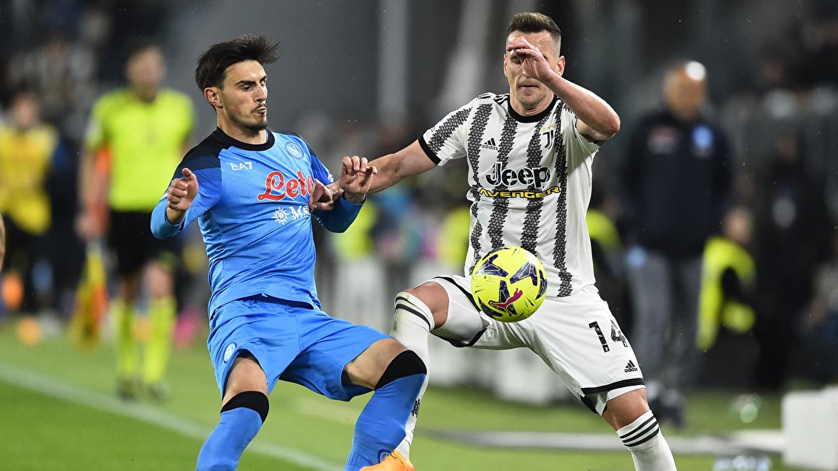 Runaway leaders Napoli close on title with last-gasp win at Juve
