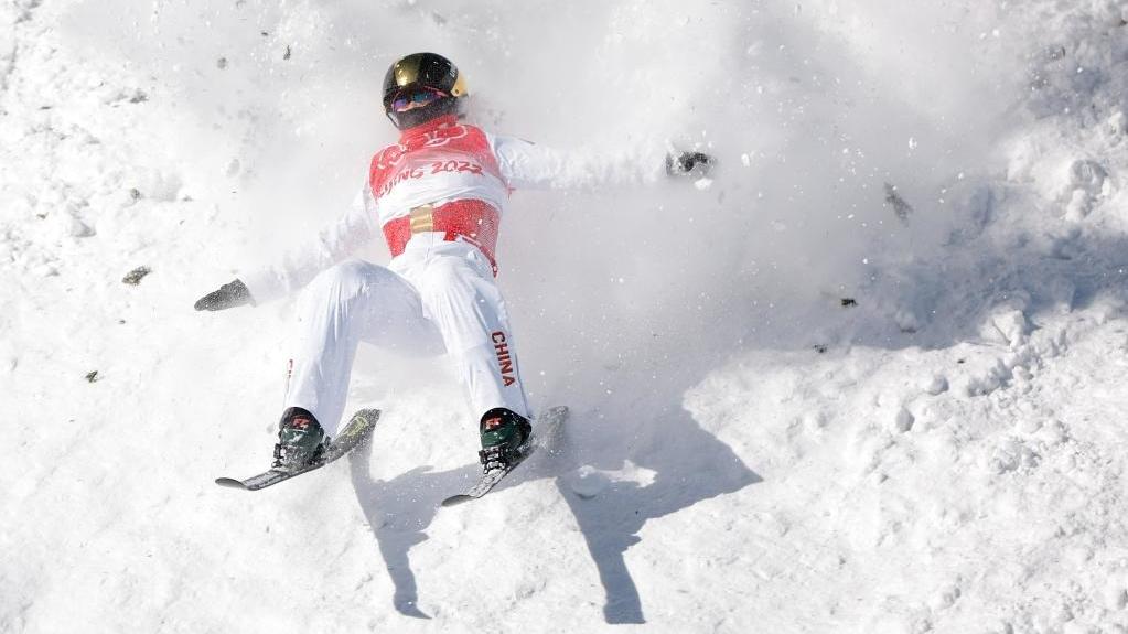 FIS championships: Kong wins women's freestyle aerials gold