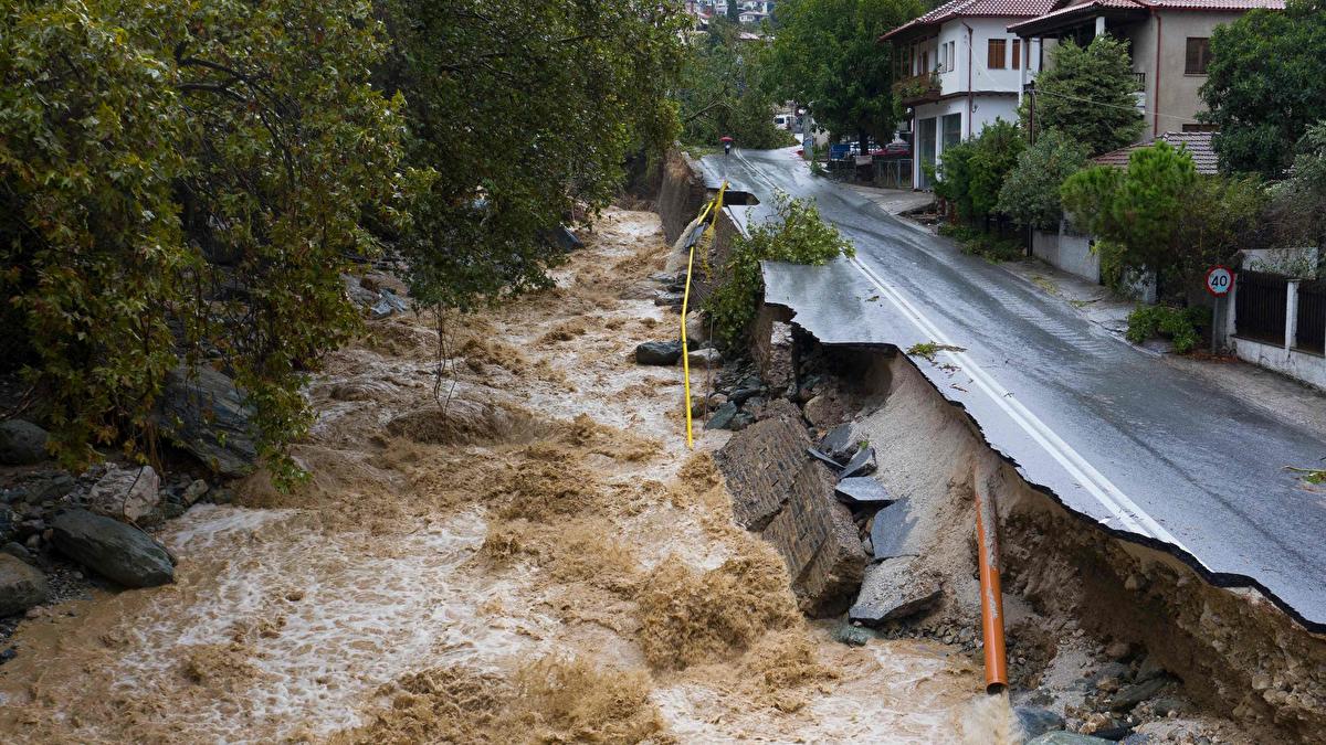 Four more bodies found after Greece storm, raising toll to 15
