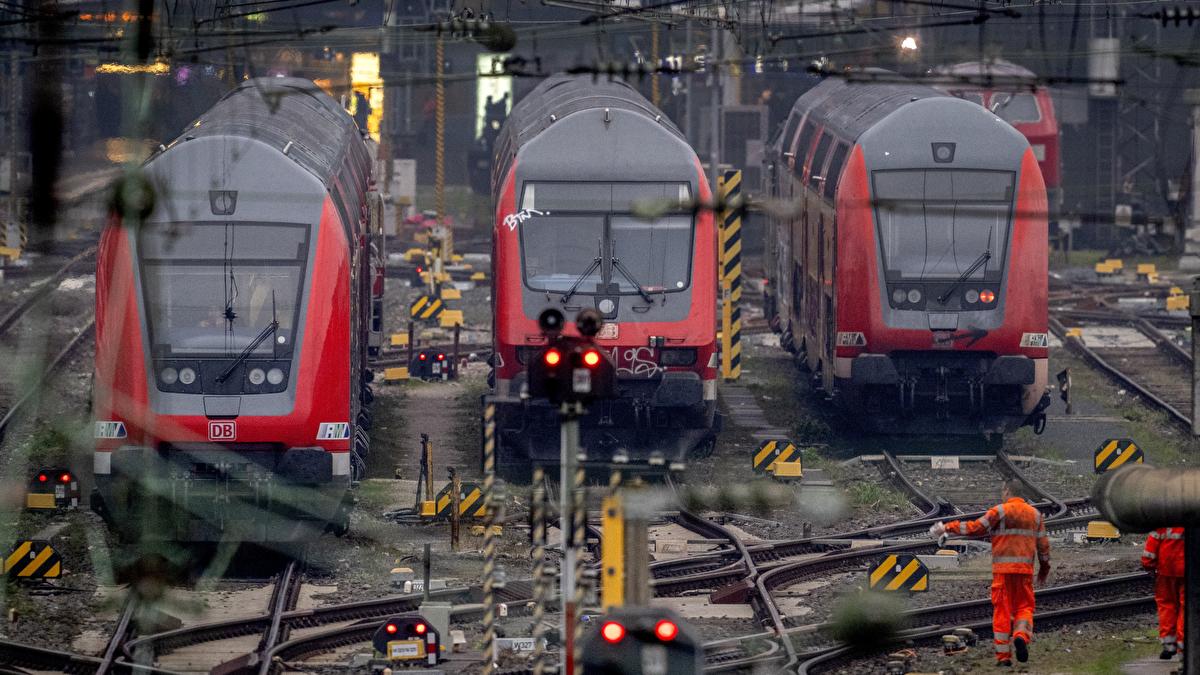 Months of German rail strikes end with wage agreement