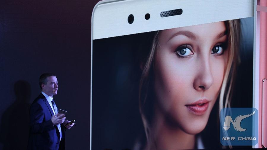 Study: Chinese devices 79% of Russia's '23 smartphone imports