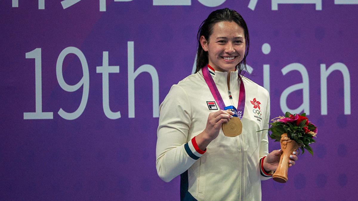 Hong Kong's 'Flying Fish' scales new heights