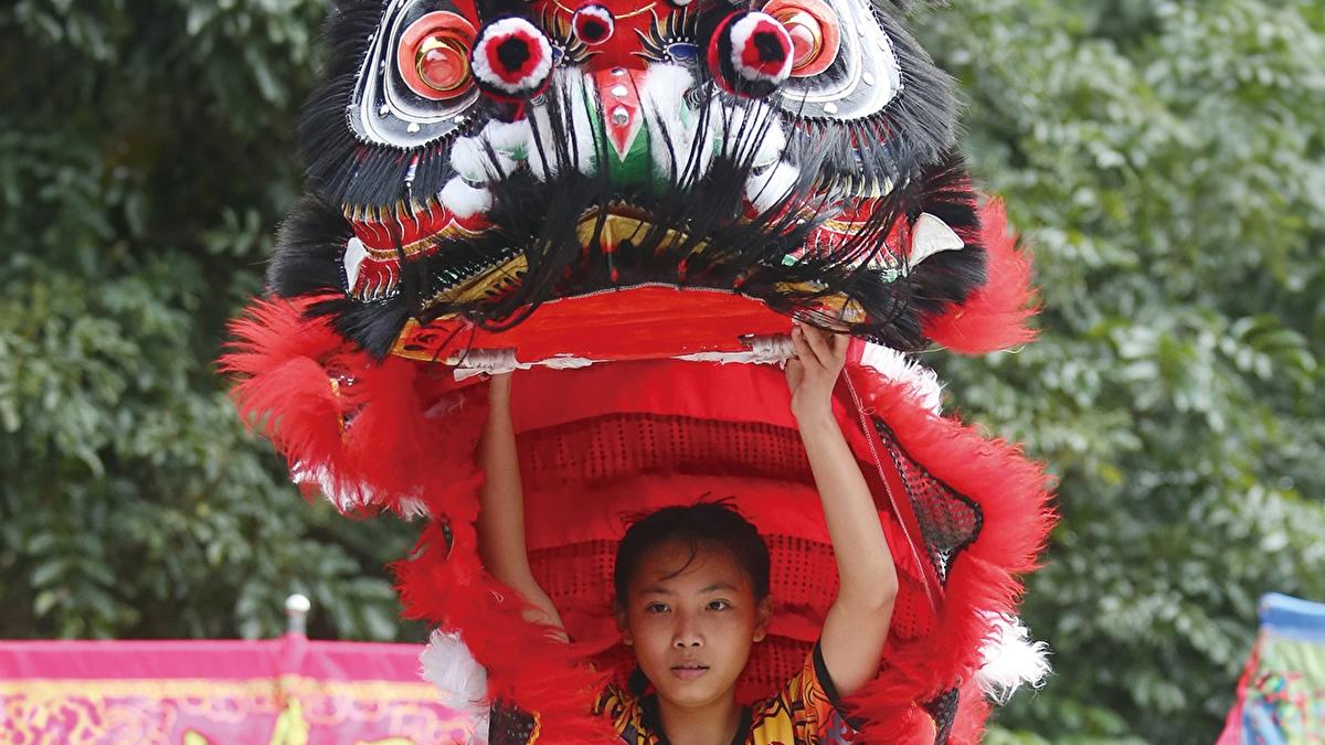 Lioness dance: Breaking tradition with grace