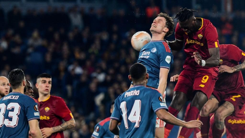 Roma score twice in extra time to reach Europa semi-final