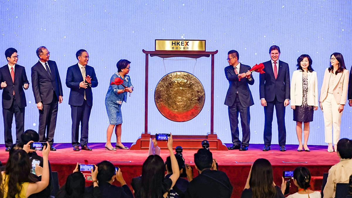 HKD-RMB dual counter launched at HKEX