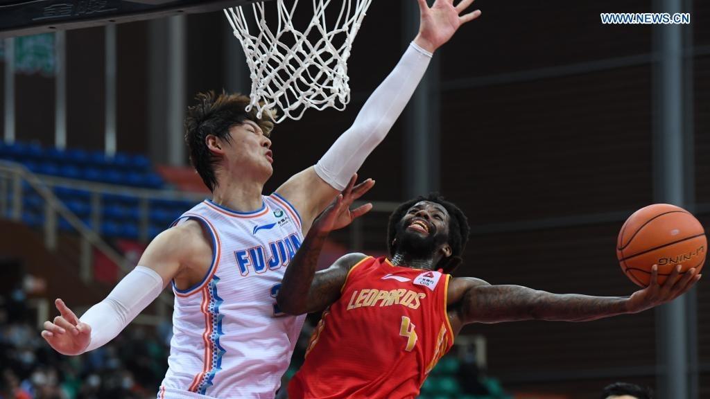 Qingdao smashes Nanjing, Guangzhou trounces Jilin