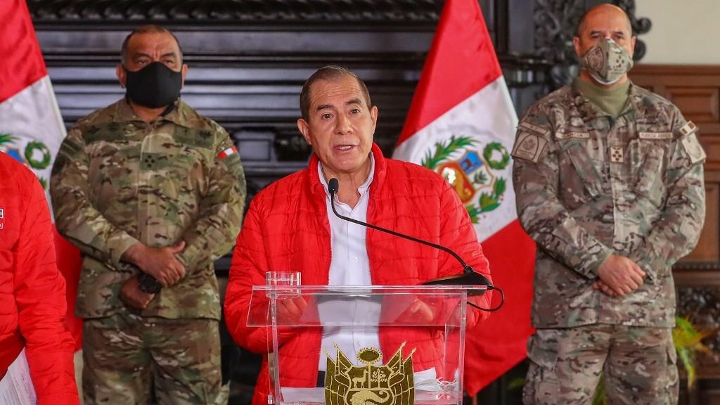 Peru's president pushes back on impeachment attempt