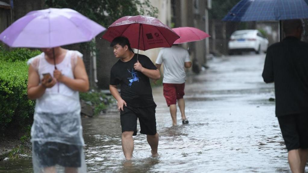 Typhoon In-Fa weakens after 2nd landfall in Zhejiang