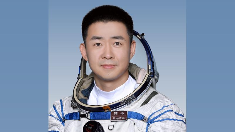 Chen Dong sets national record for longest time in space