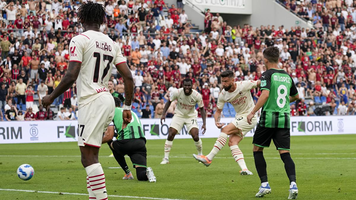 AC Milan roars back to win Serie A title after 11 years