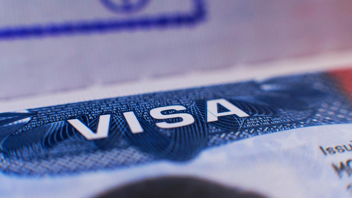 US plan to revoke Chinese students' visas condemned