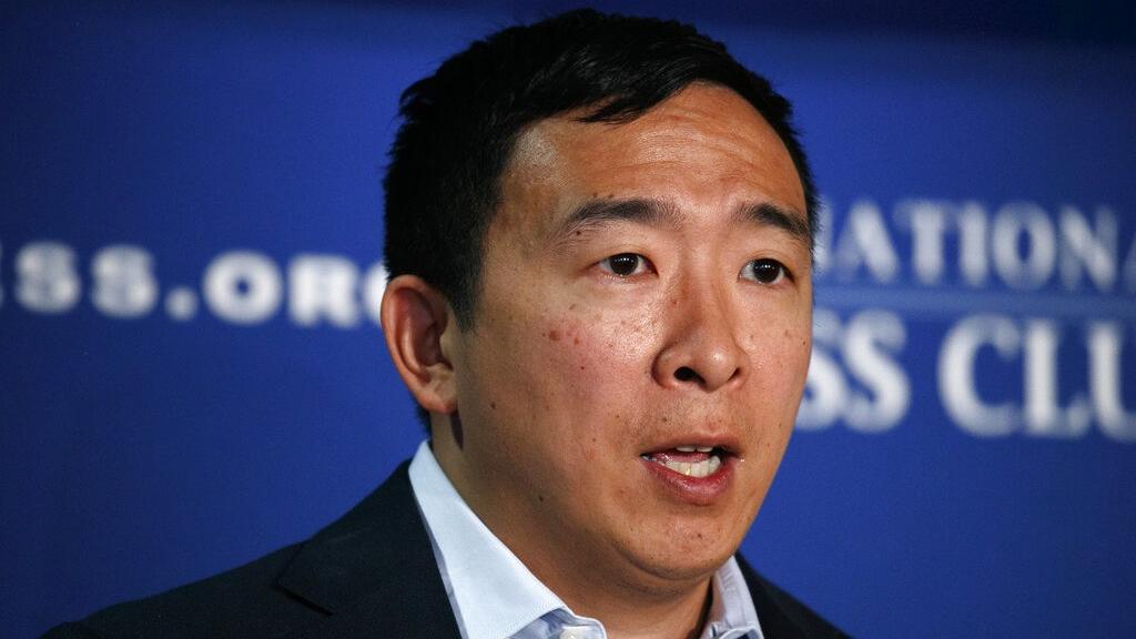 Andrew Yang back on trail in race for top NYC post
