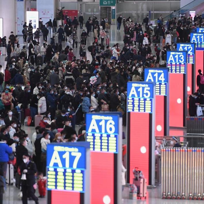 Reviving travel rush indicates colorful Spring Festival despite pandemic