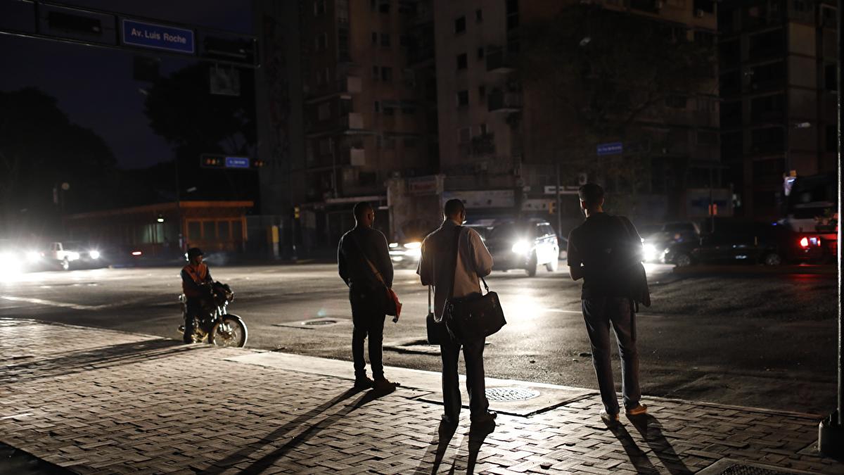 Mexico power outage leaves 10.3m temporarily in the dark