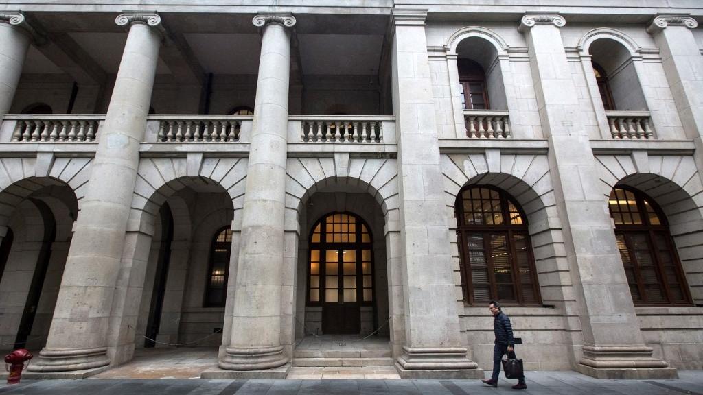 9 overseas judges confident in HK rule of law, stay on top court