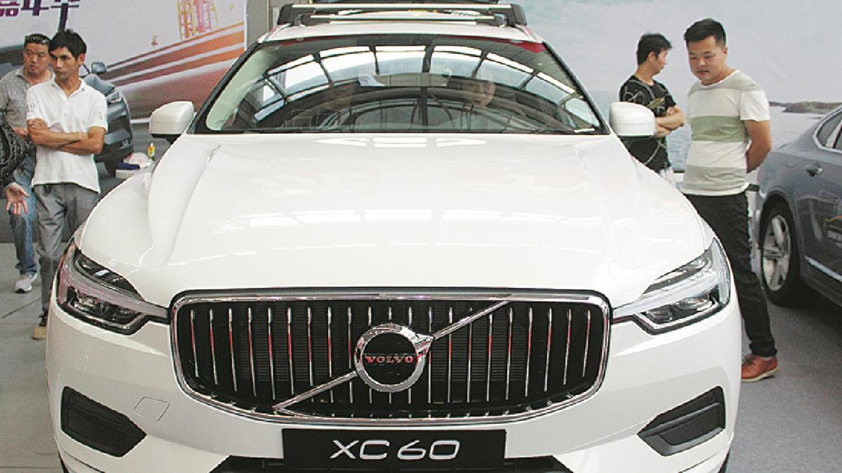 Volvo partners with Alphabet's Waymo on new electric robotaxis project