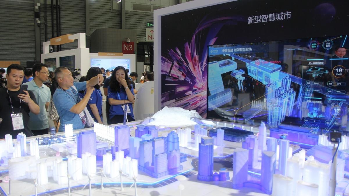 China's Shanghai takes cyber highway to big growth