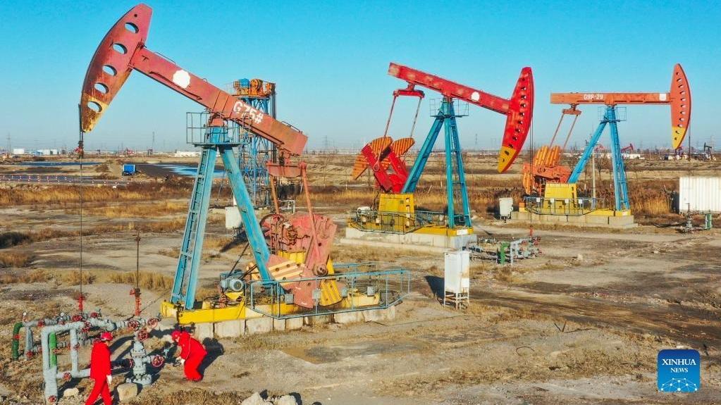 China's largest oil-and-gas field sets new production record