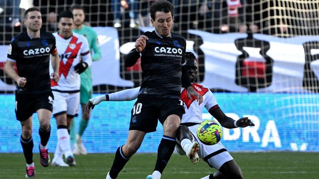 Real Sociedad makes nine wins to move joint second in La Liga