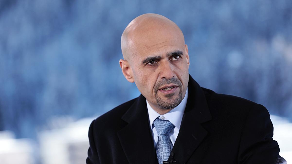 Kuwait, one of the world's richest pretrostates, is running out of cash