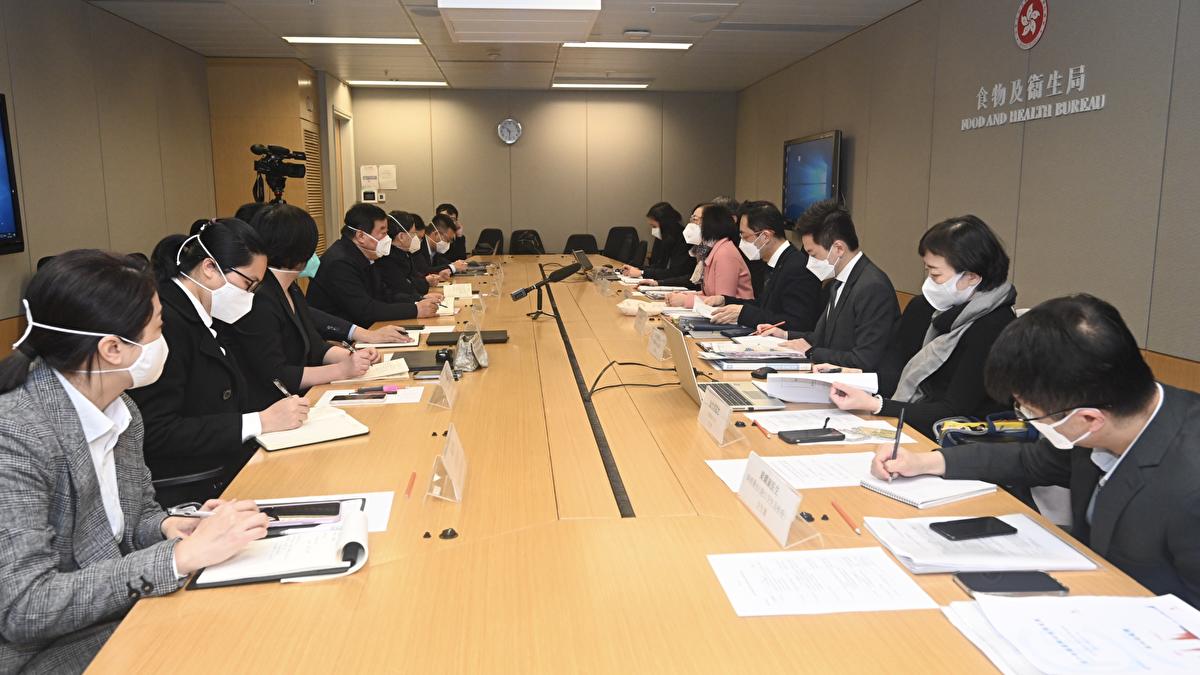 Chan welcomes National Health Commission experts