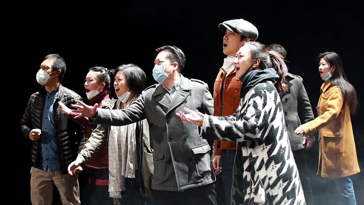 Musicians perform opera dedicated to those fighting pandemic