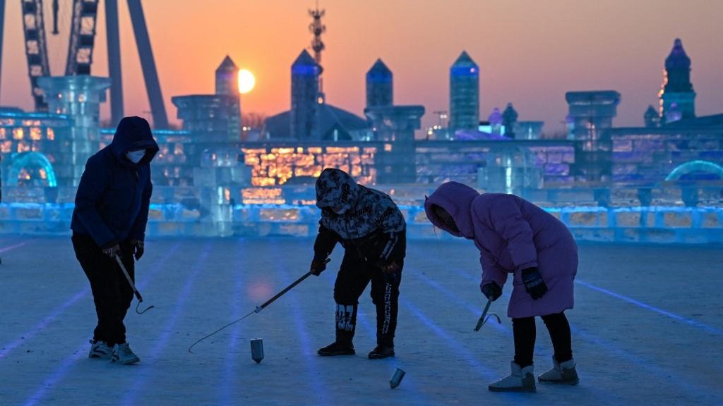 China issues blue alert for cold wave