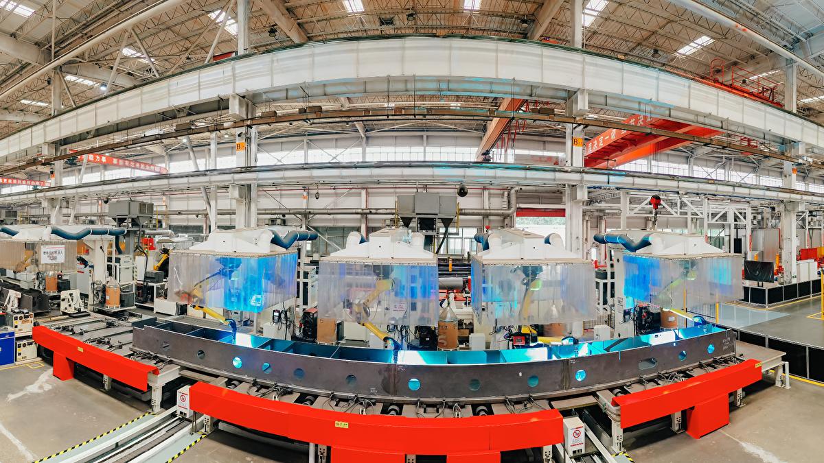 Machinery sector ups high-end transformation