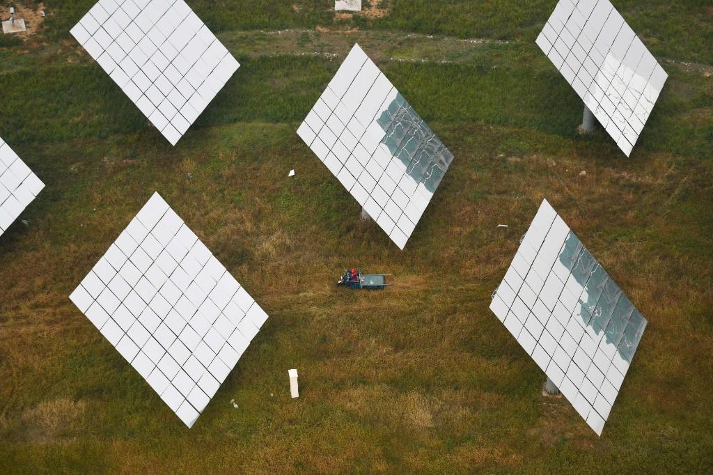 China establishes research center to help reach carbon neutrality