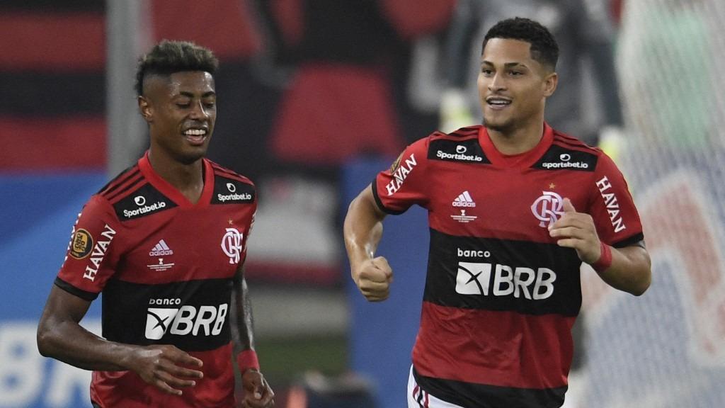 Flamengo score in each half to beat America 2-0