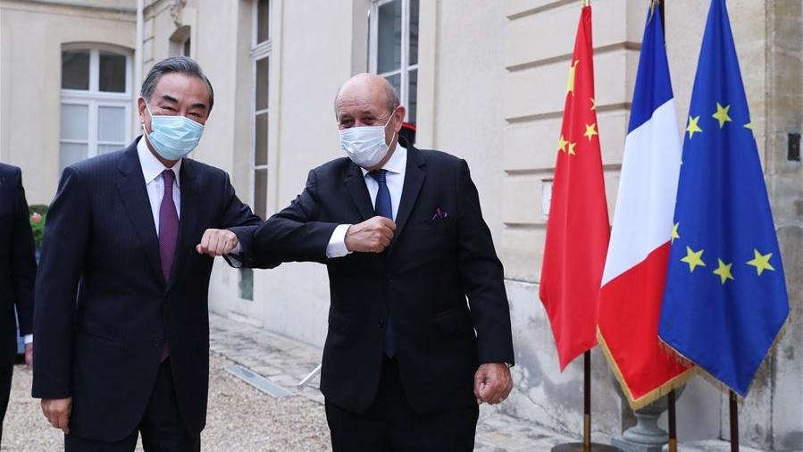 China, France 'to set example of major-country relationship'