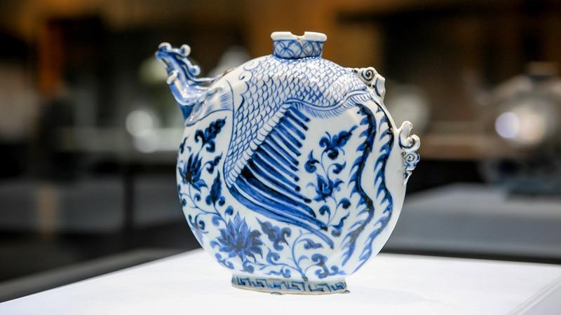 Exhibition highlights history of famed cobalt blue ceramics
